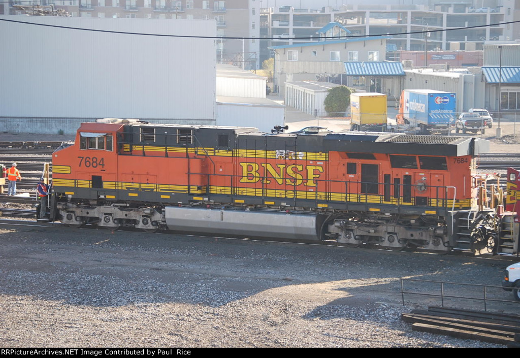 BNSF 7684